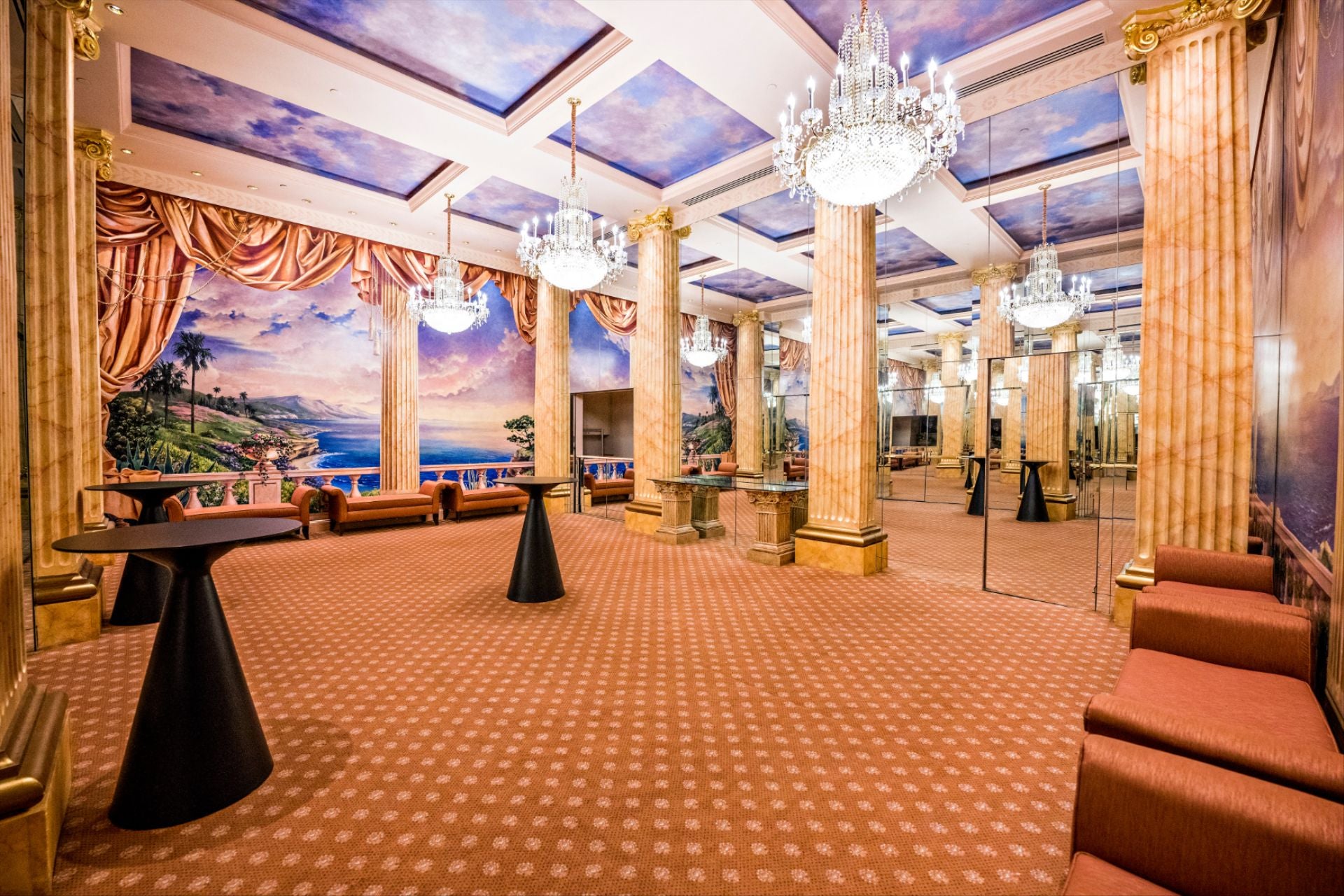 Wolf Room | Denver Performing Arts Complex